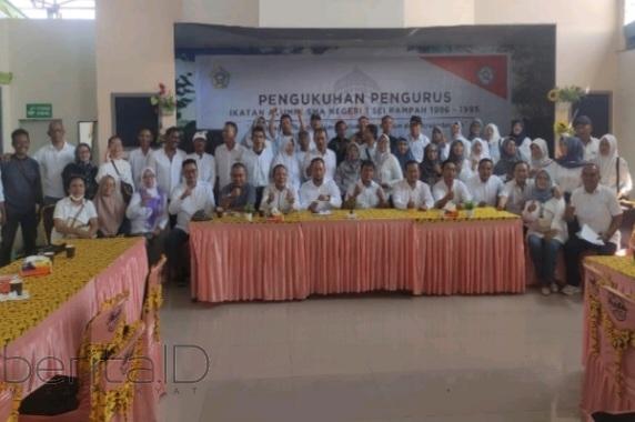 38 Tahun, Alumni SMA Negeri 1 Sei Rampah Baru Terbentuk: Edi Mugiono ...